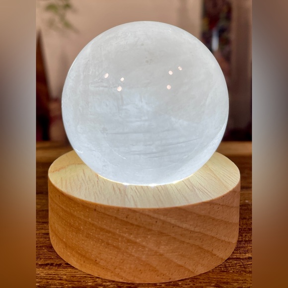 Accents | 1788 Quartz Crystal Sphere With Usb Light Stand | Poshmark